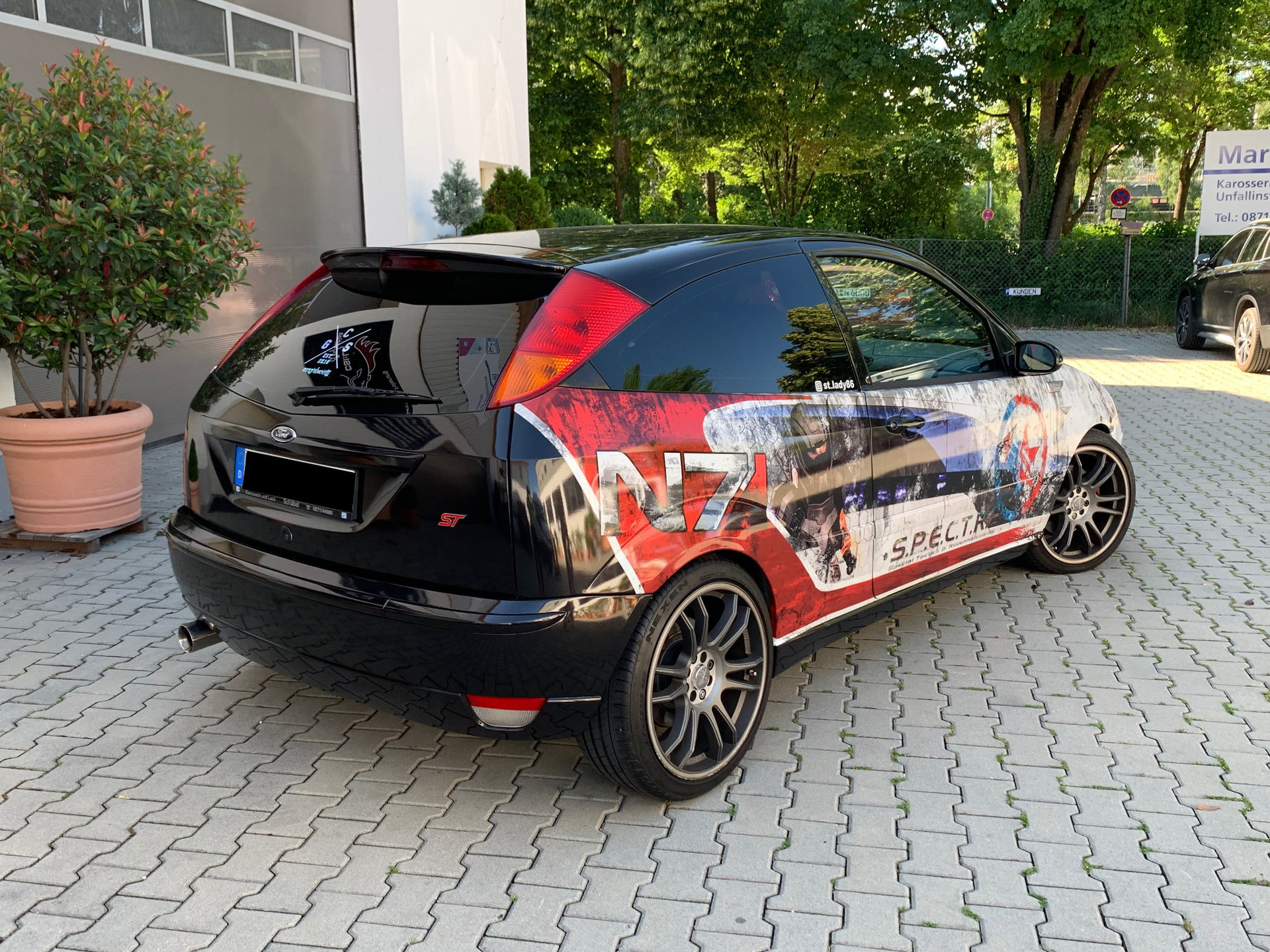 Car Wrapping Folie Holzoptik 3D Chrom Matt Metallic GR N Mit